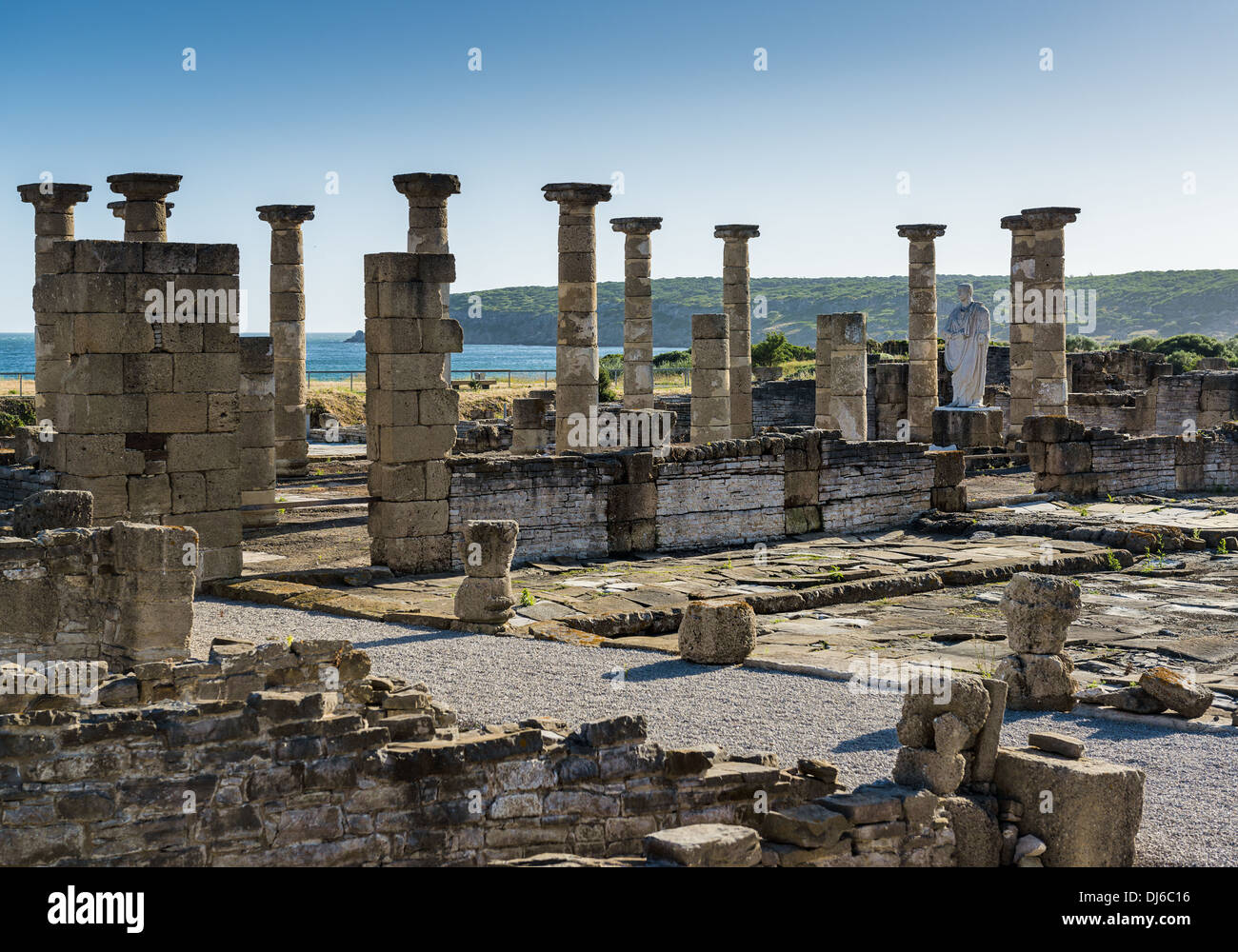 Cadiz spain ancient roman historic hi-res stock photography and images ...