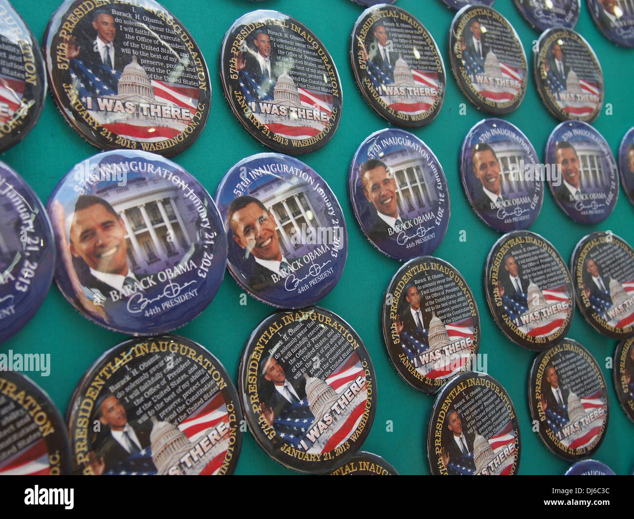 President Barack Obama and First Family button souvenirs on display in ...