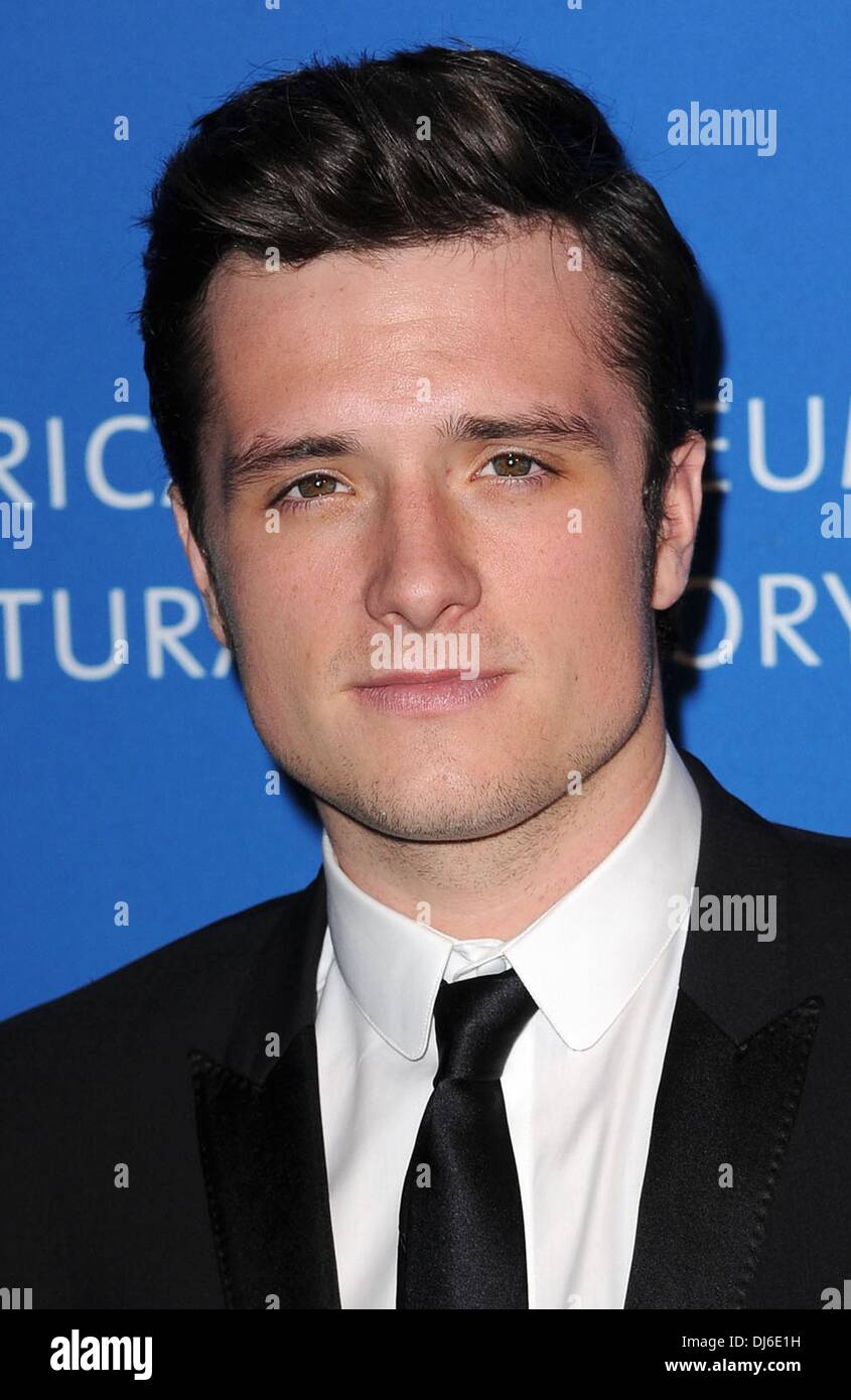 New York, NY, USA. 21st Nov, 2013. Josh Hutcherson at arrivals for The ...