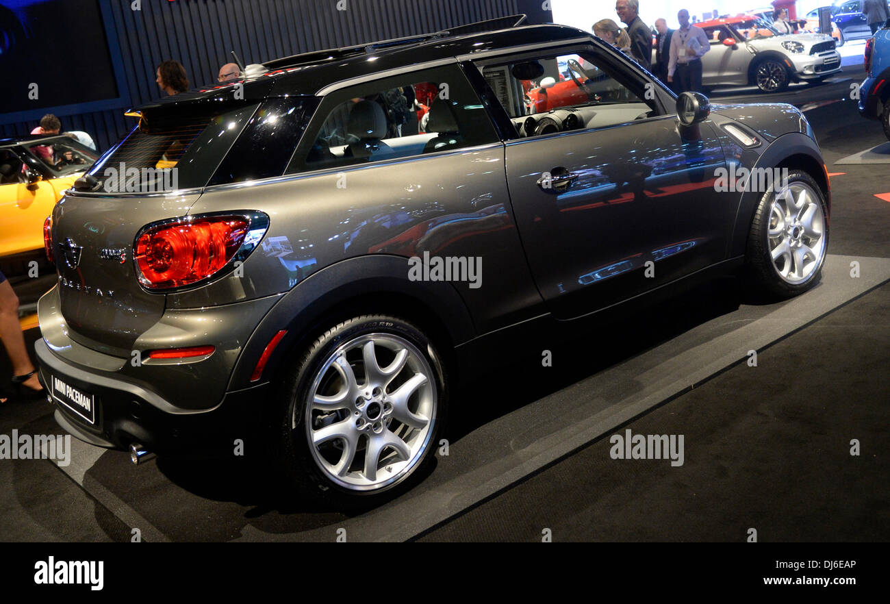 LA, CA, USA . 21st Nov, 2013. The new 2014 Mini Cooper S Paceman on ...