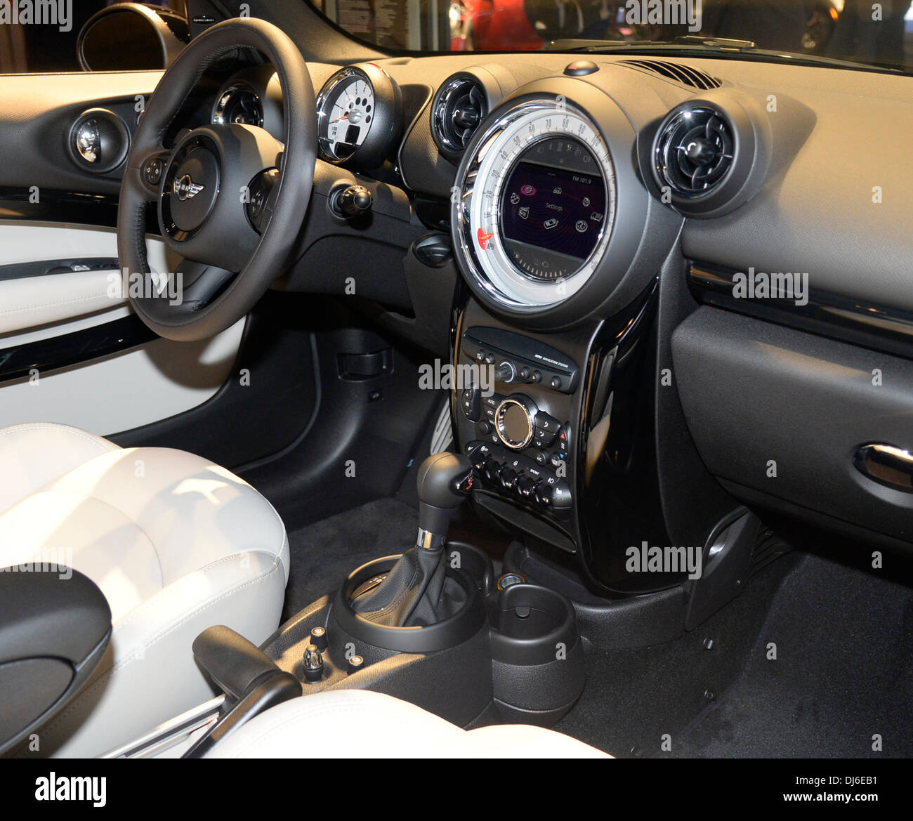 LA, CA, USA . 21st Nov, 2013. The new 2014 Mini Cooper S Paceman on ...