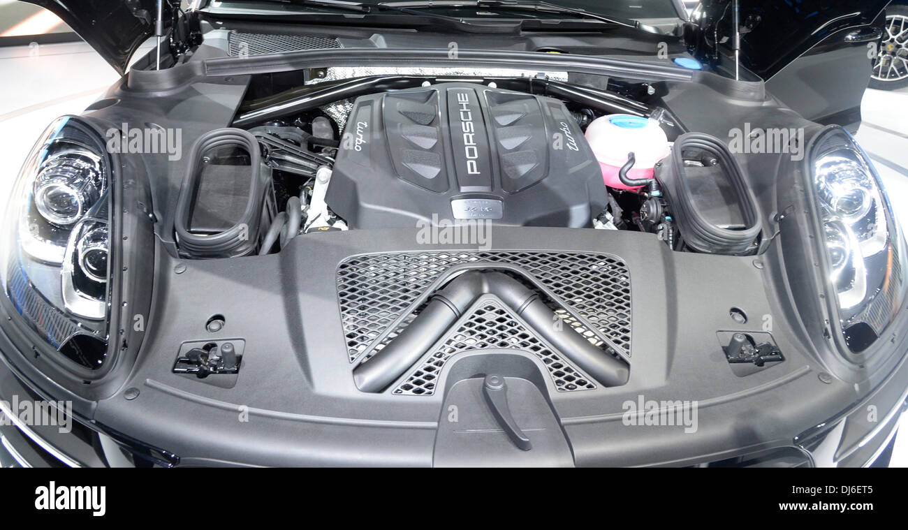 Twin turbo v6 hi-res stock photography and images - Alamy