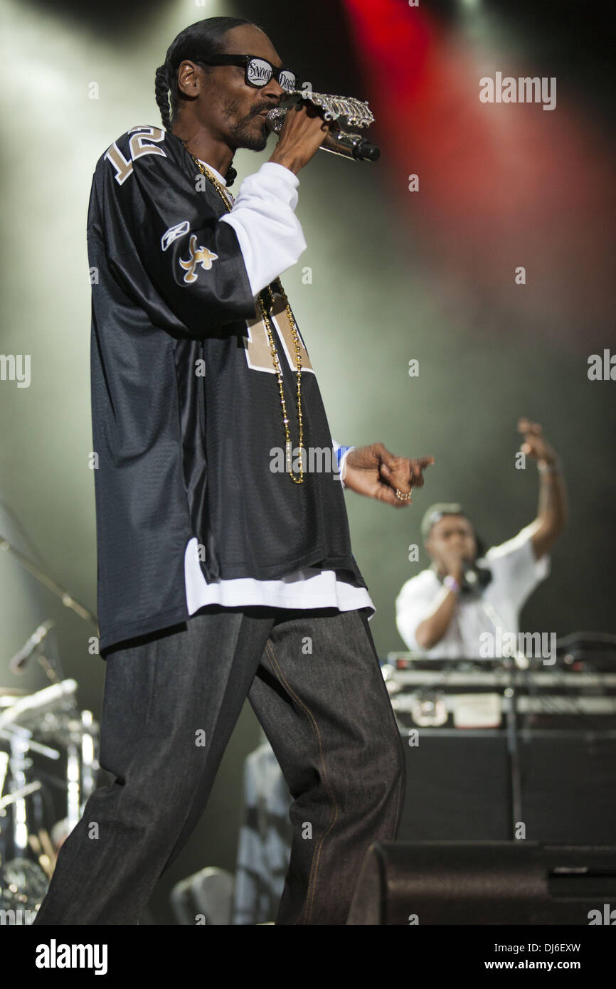 New Orleans, Louisiana, USA. 29th Oct, 2011. Rapper SNOOP DOGG performs ...