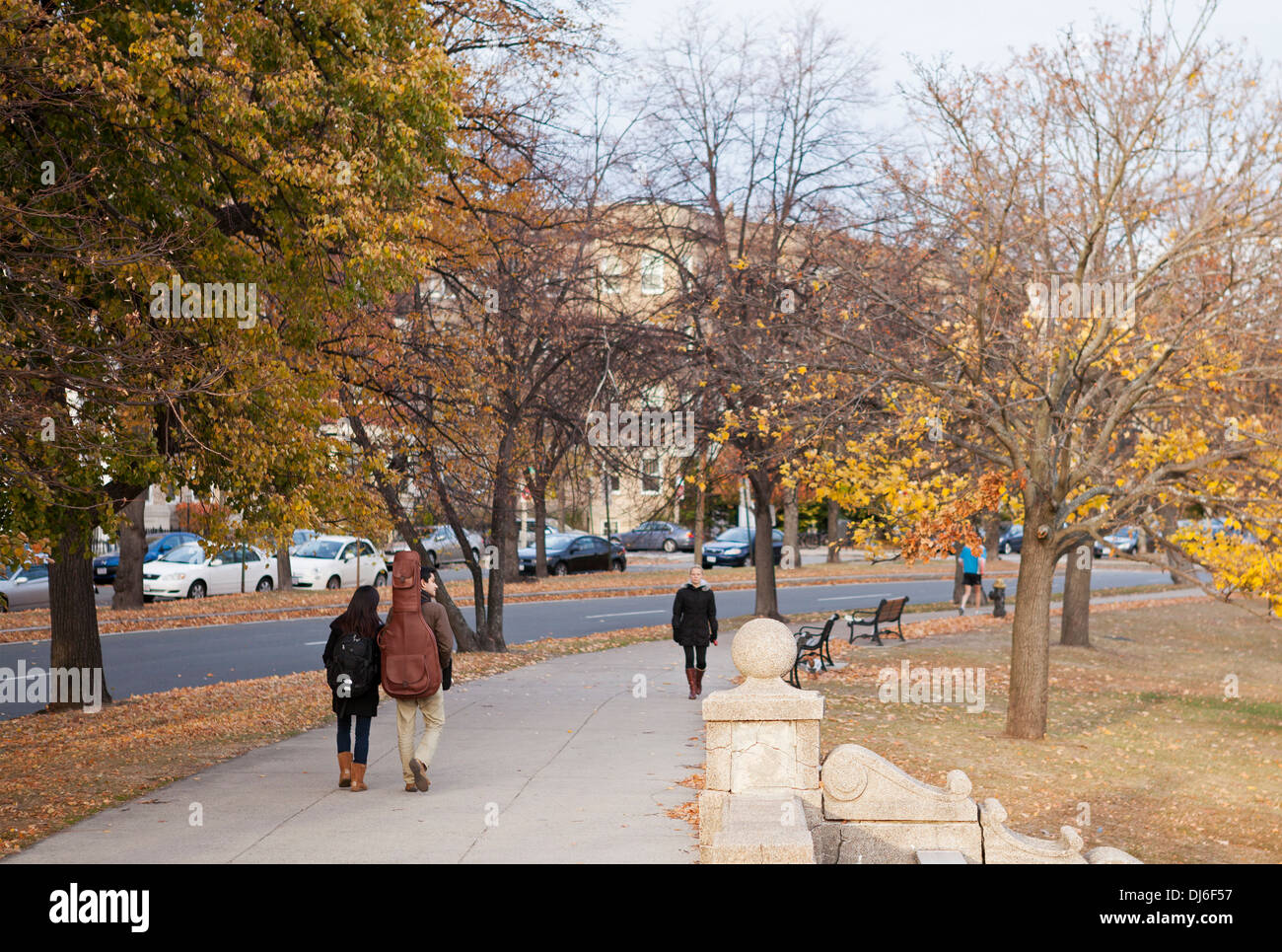 People stroll in The Fens in Boston Stock Photo - Alamy