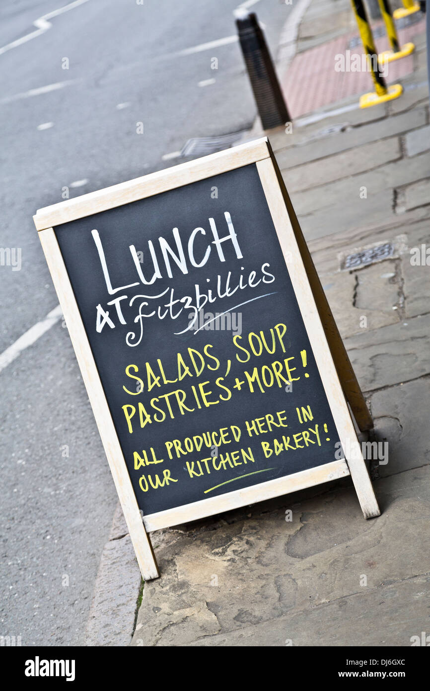 Lunch Menu Sign 11,119 Out To Lunch Sign Stock Photos, High Res
