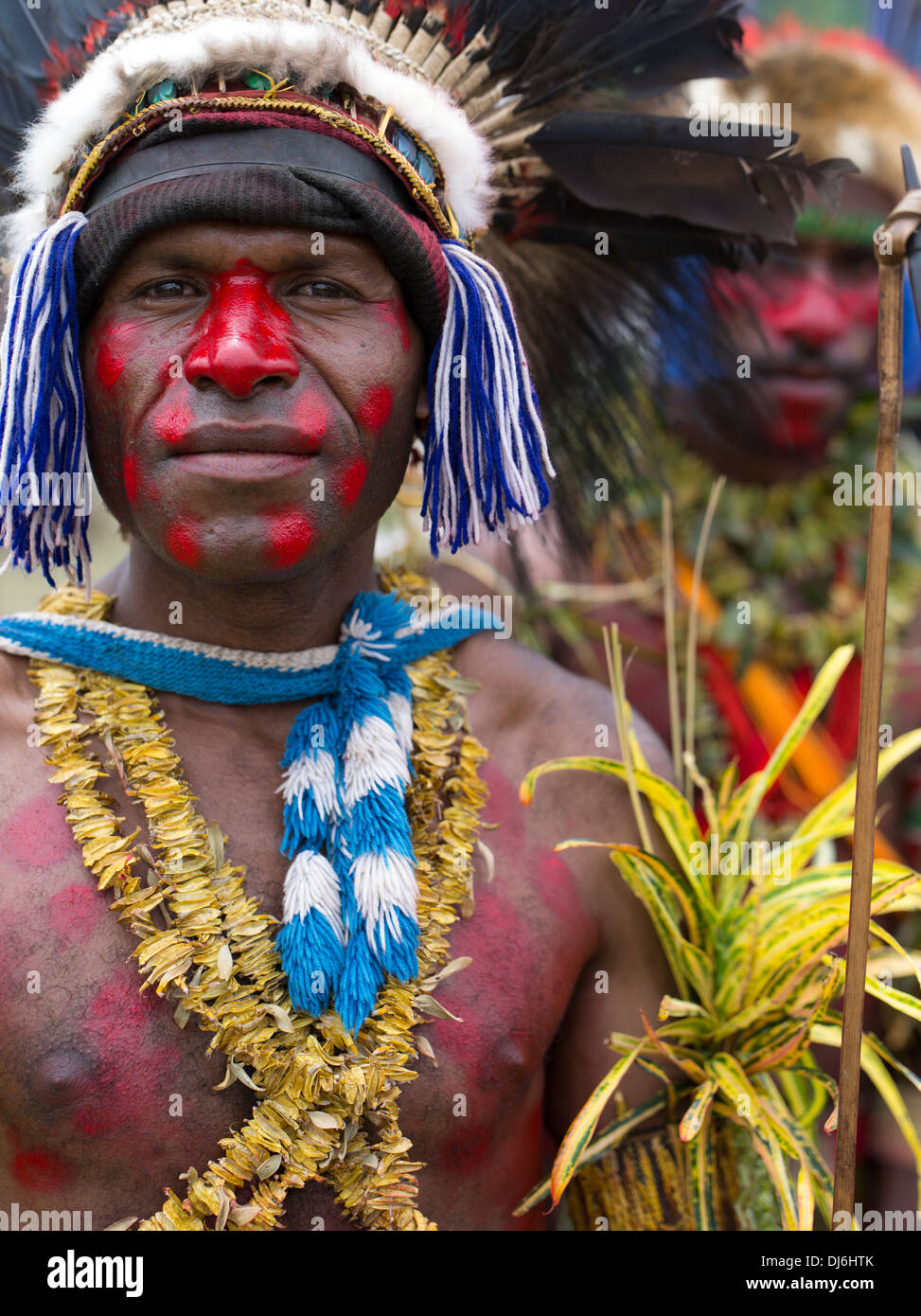 Papua new guinea men hi-res stock photography and images - Alamy