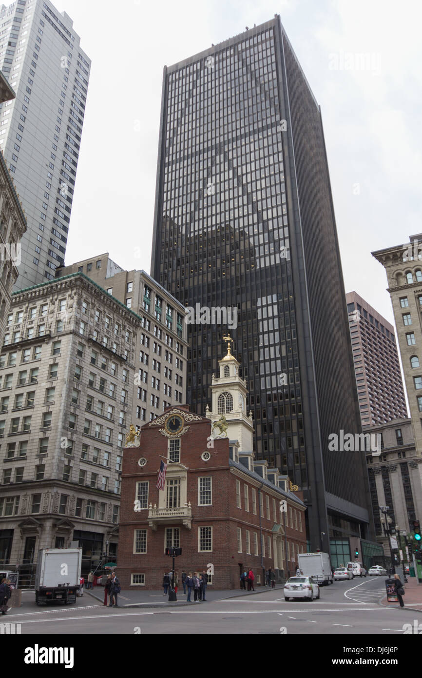 Old and new buildings in boston hi-res stock photography and images - Alamy