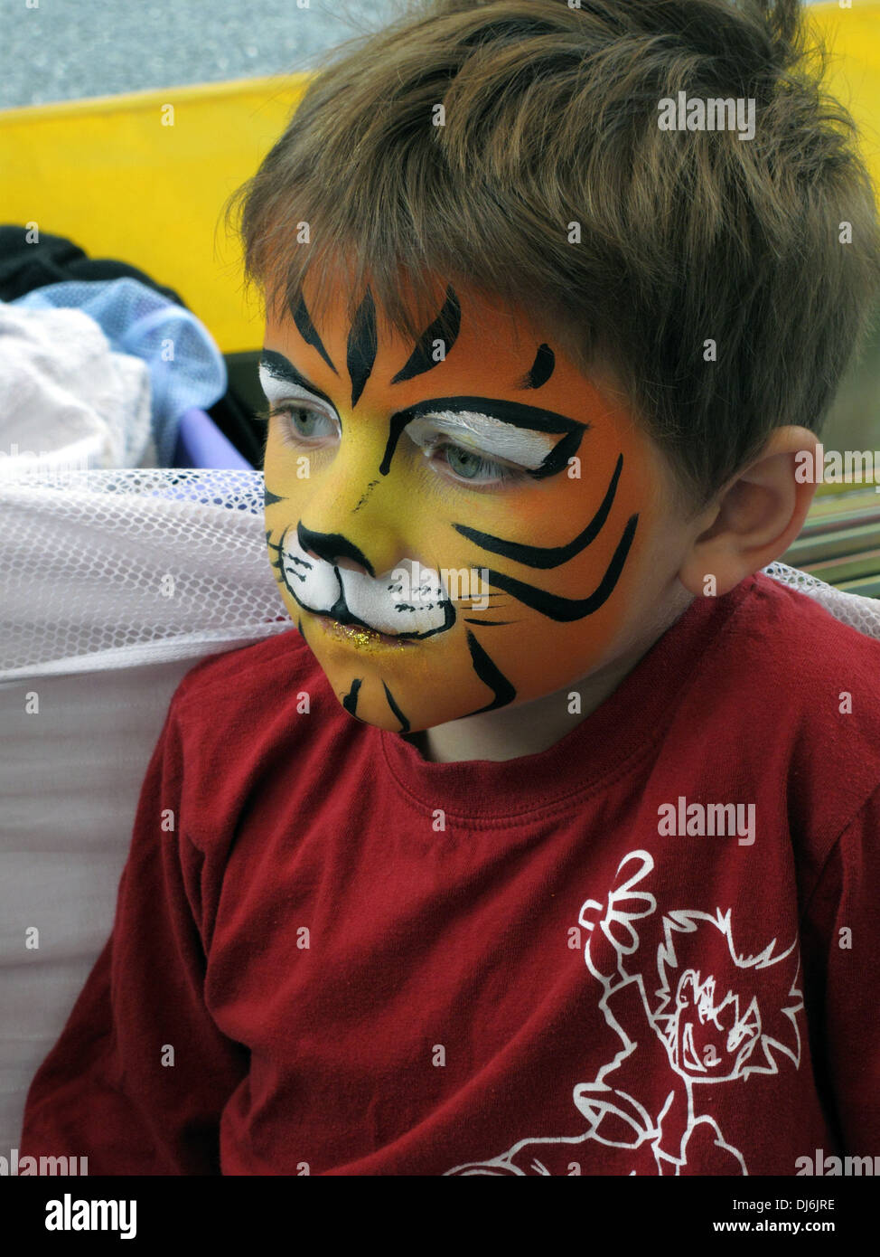 Child Face Painting Tiger High Resolution Stock Photography and Images ...