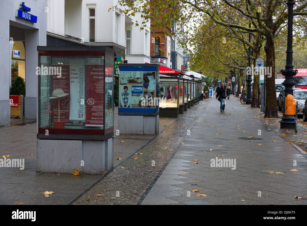 Shopping street berlin hi-res stock photography and images - Alamy