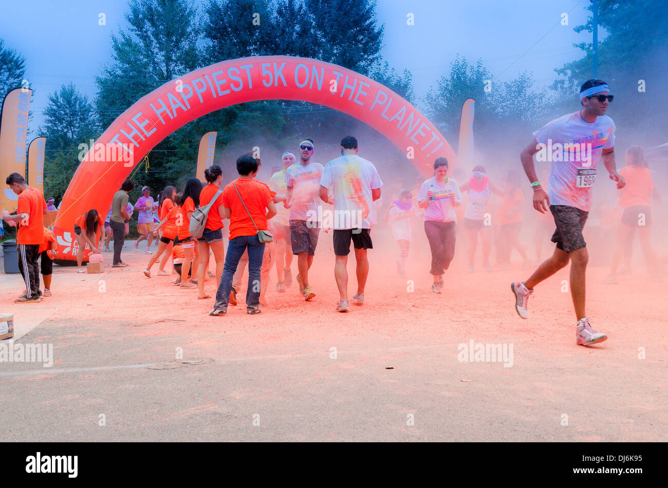 The 5k Color Run, happiest 5k on the planet, Vancouver, August 2013 ...