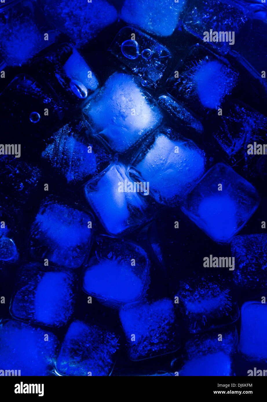 Ice cubes in water hi-res stock photography and images - Alamy