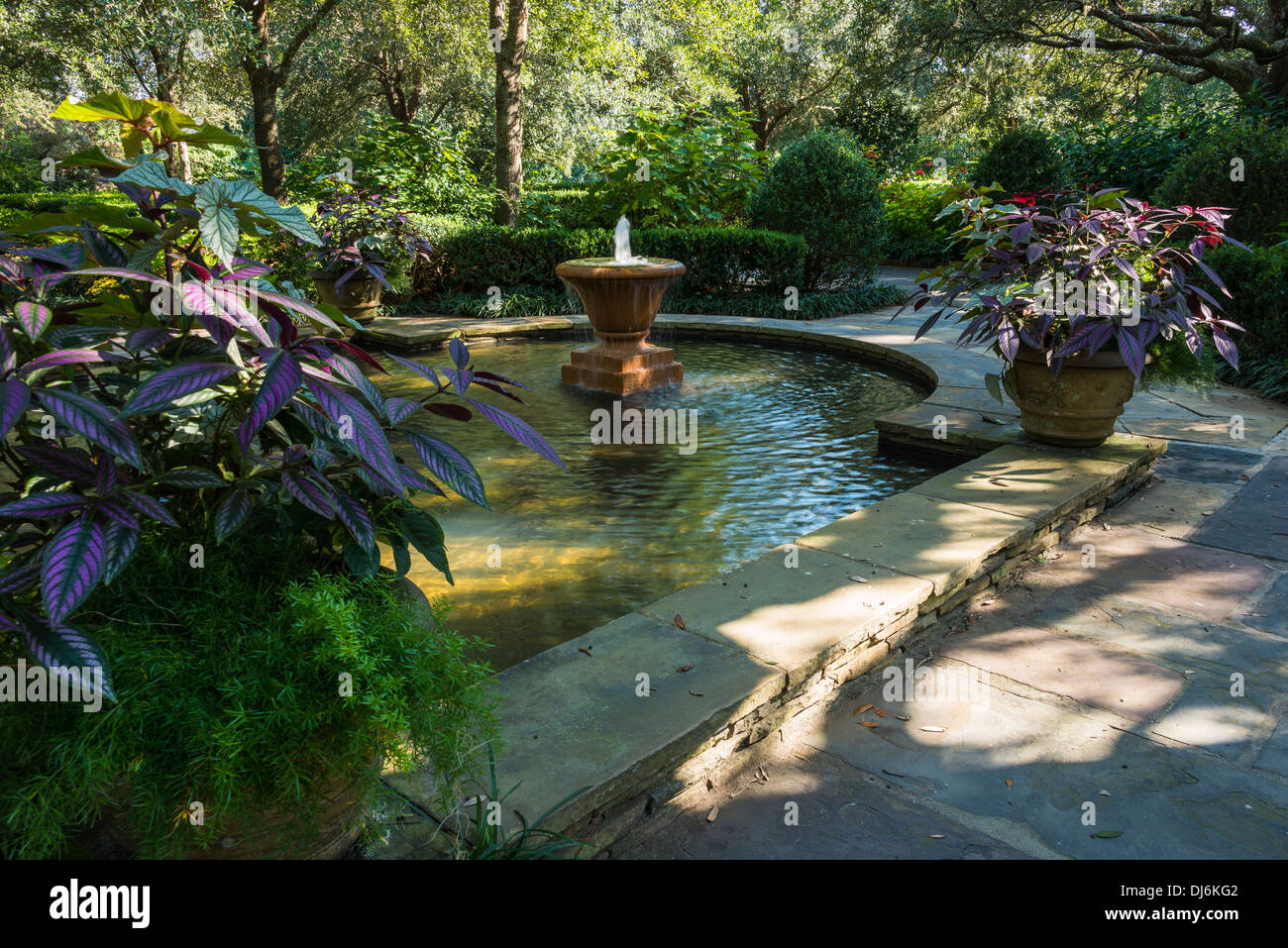 Fountain Plaza, Bellingrath Gardens, Theodore, Alabama Stock Photo - Alamy