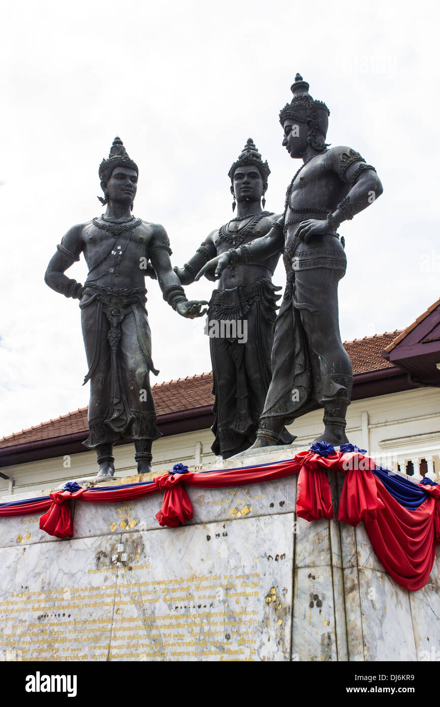 Three Kings Monument, Chiang Mai Stock Photo - Alamy