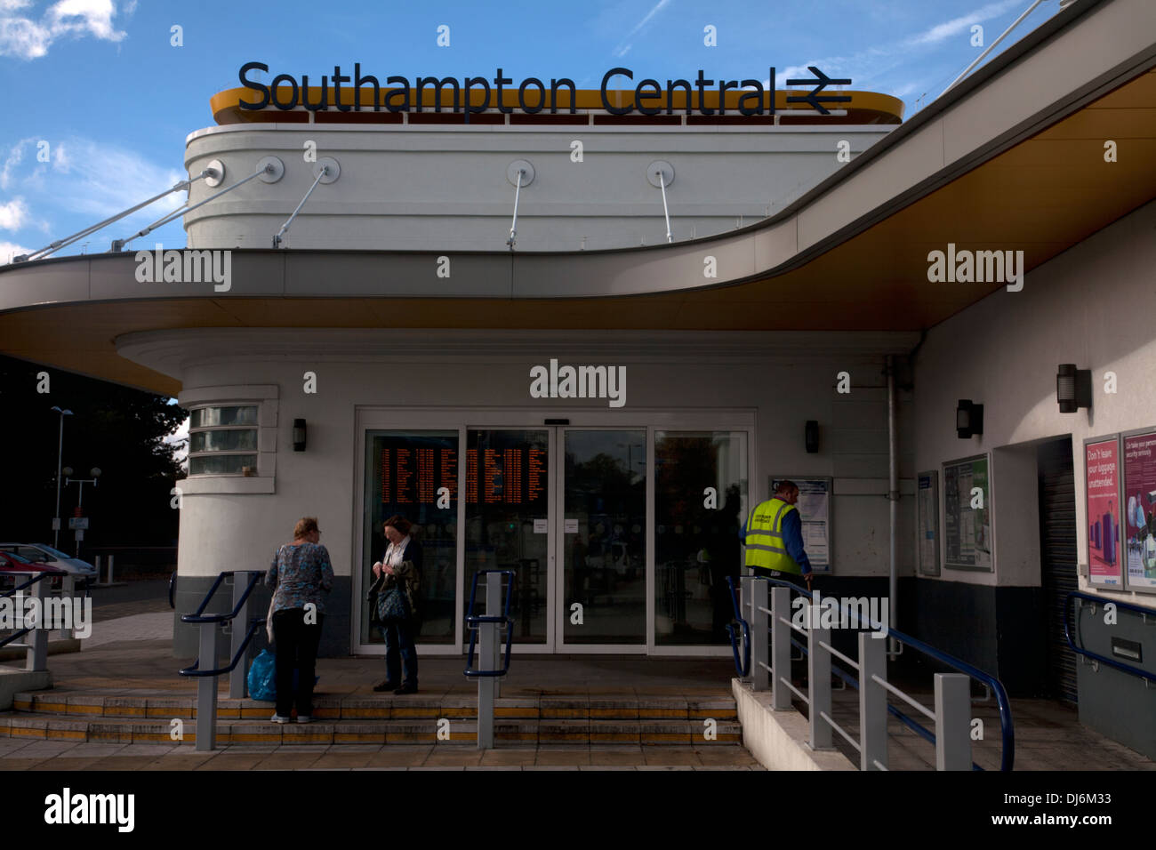 southampton central railway station southampton hampshire england Stock ...