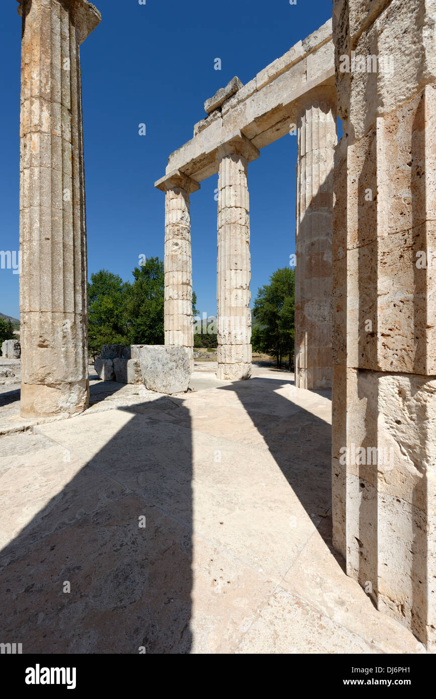 The Temple of Zeus in the centre of the Sanctuary of Zeus at Nemea ...