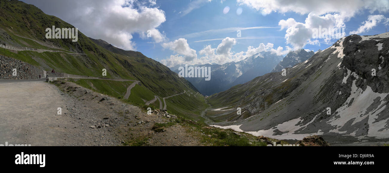 Alps road hi-res stock photography and images - Alamy