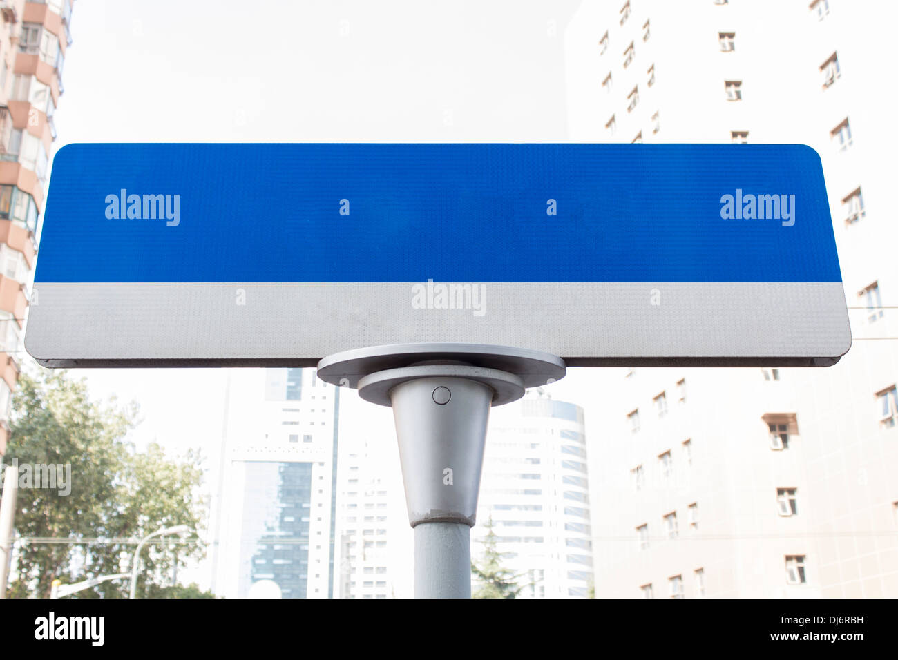 Blank sidewalk sign hi-res stock photography and images - Alamy