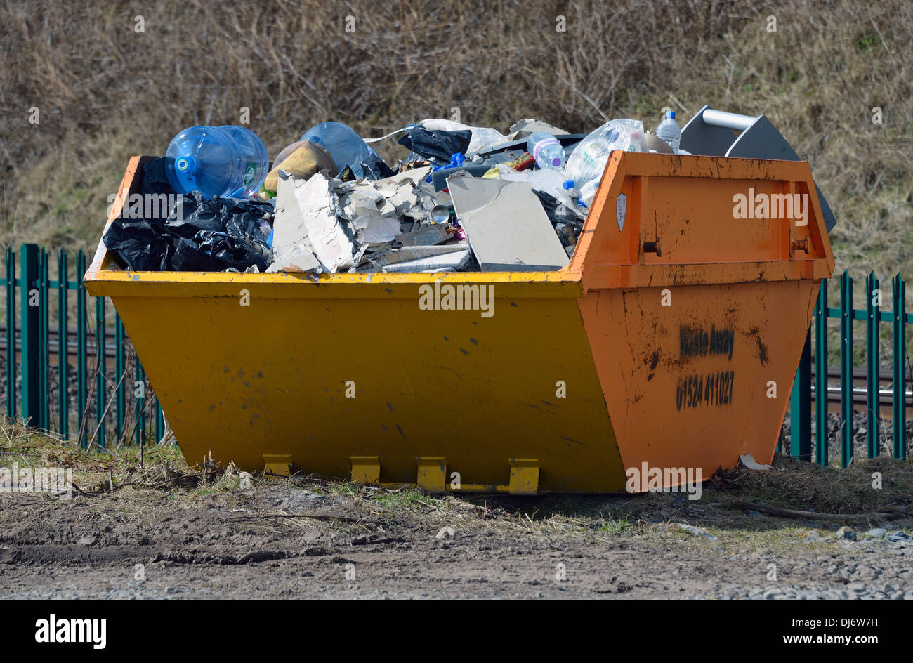 Full skip hi-res stock photography and images - Alamy