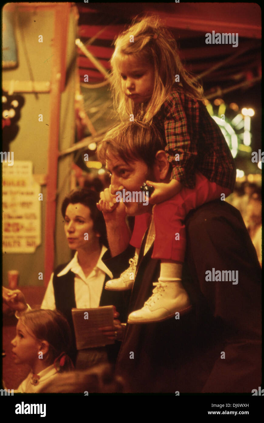 CHOICE SEAT AT ONE STATE FAIR 464 Stock Photo - Alamy