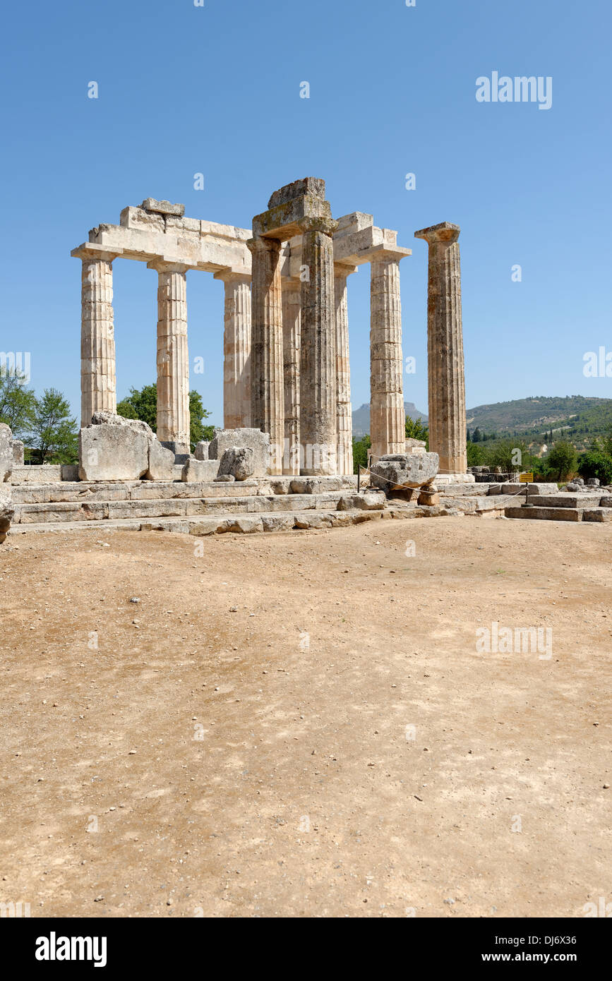 The Temple of Zeus in the centre of the Sanctuary of Zeus at Nemea ...