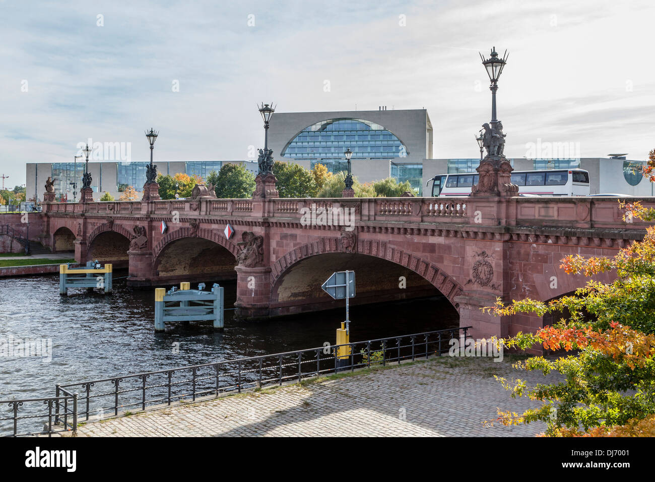 Moltke bruecke hi-res stock photography and images - Alamy