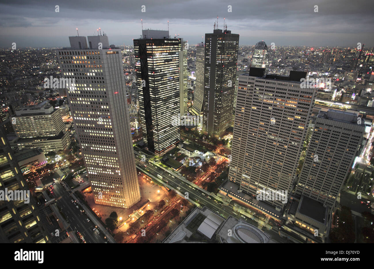 Japan, Tokyo, Shinjuku, skyline at night Stock Photo - Alamy