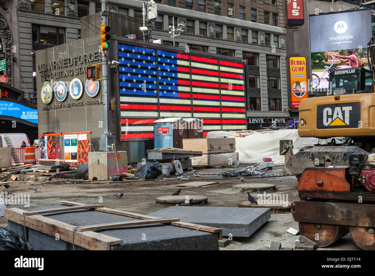 Times square construction hi-res stock photography and images - Alamy