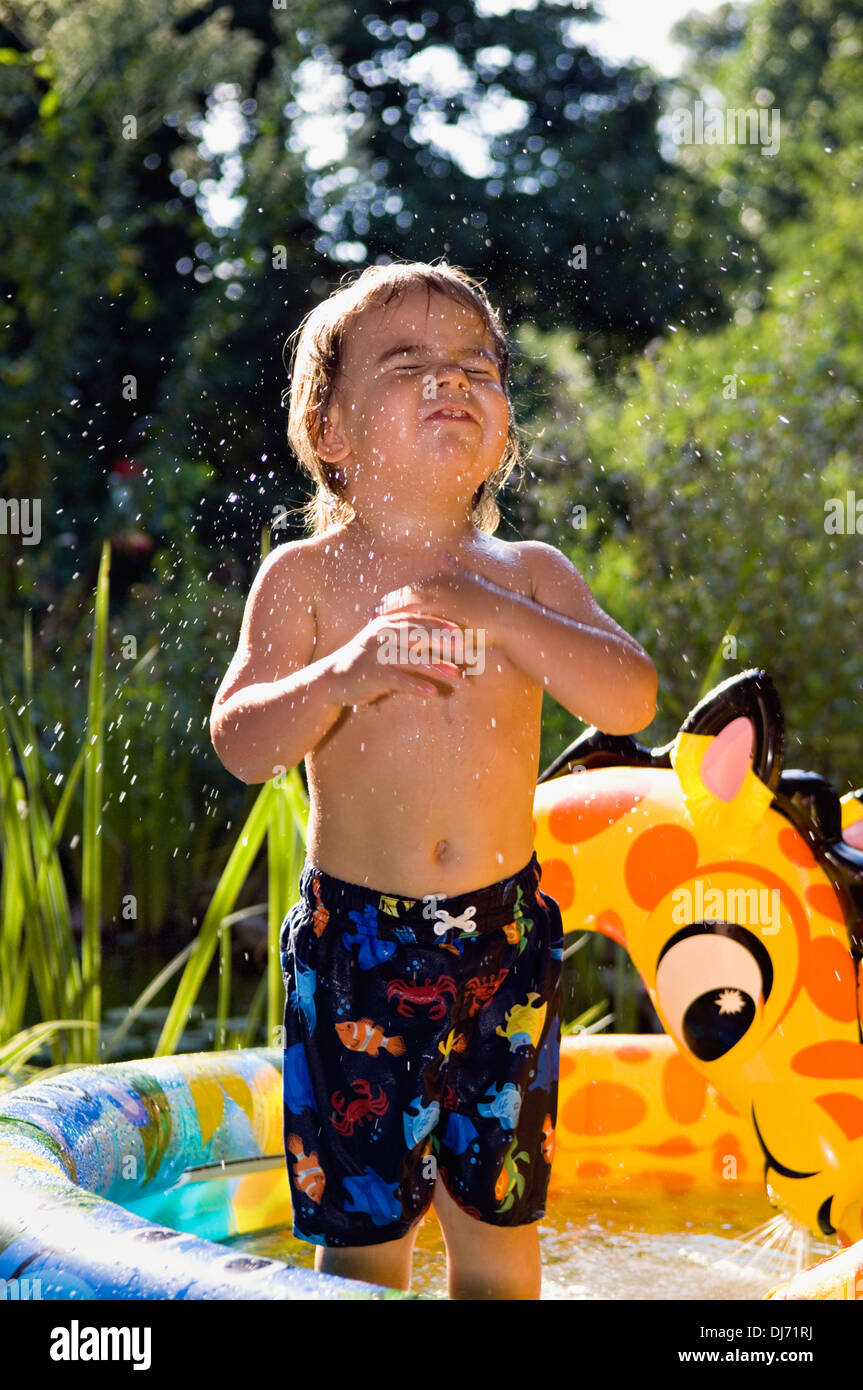 Plastic wading pool hi-res stock photography and images - Alamy