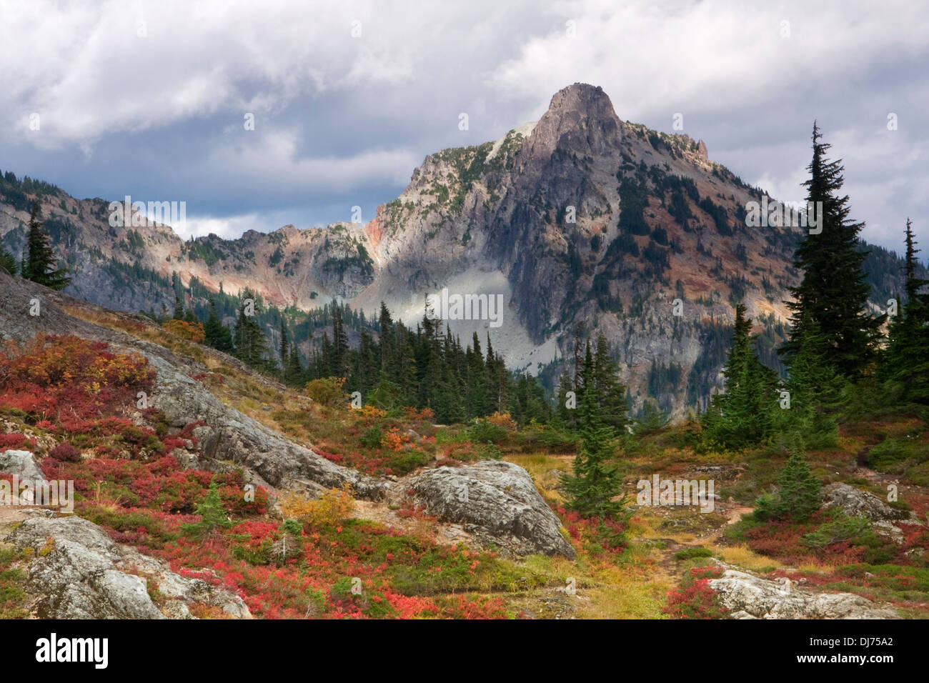Box mountain hi-res stock photography and images - Alamy