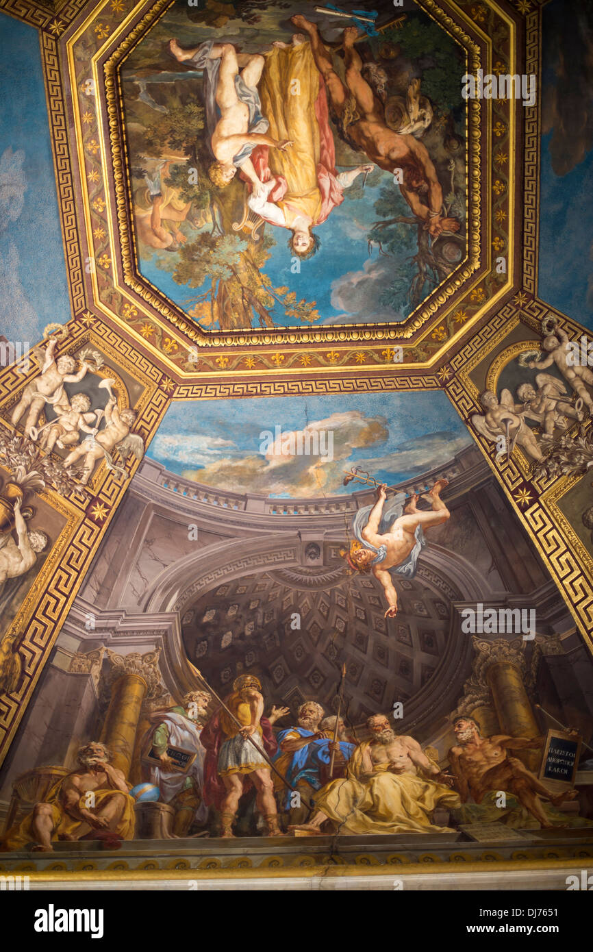 Art from the Vatican Museum Stock Photo - Alamy