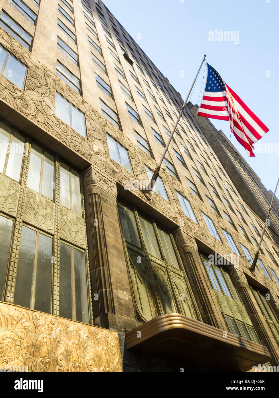 Chanin building art deco hi-res stock photography and images - Alamy