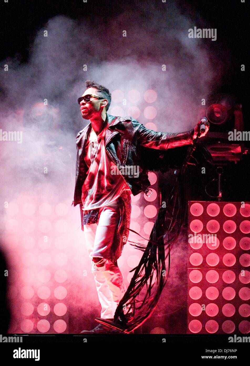 Las Vegas, Nevada, USA. 23rd Nov, 2013. R&B singer Miguel performs ...