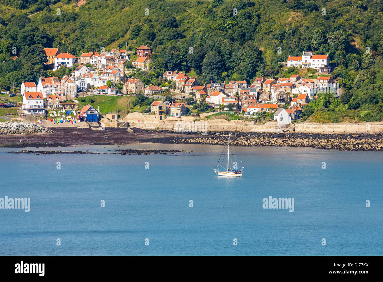 Runswick bay hi-res stock photography and images - Alamy
