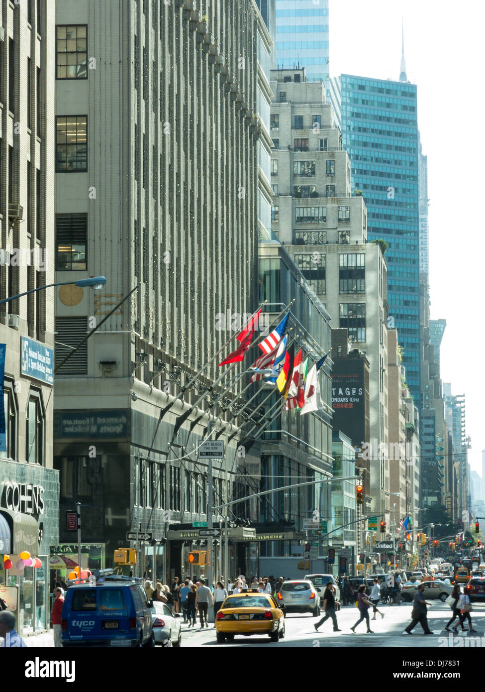North american flagship store hi-res stock photography and images - Alamy