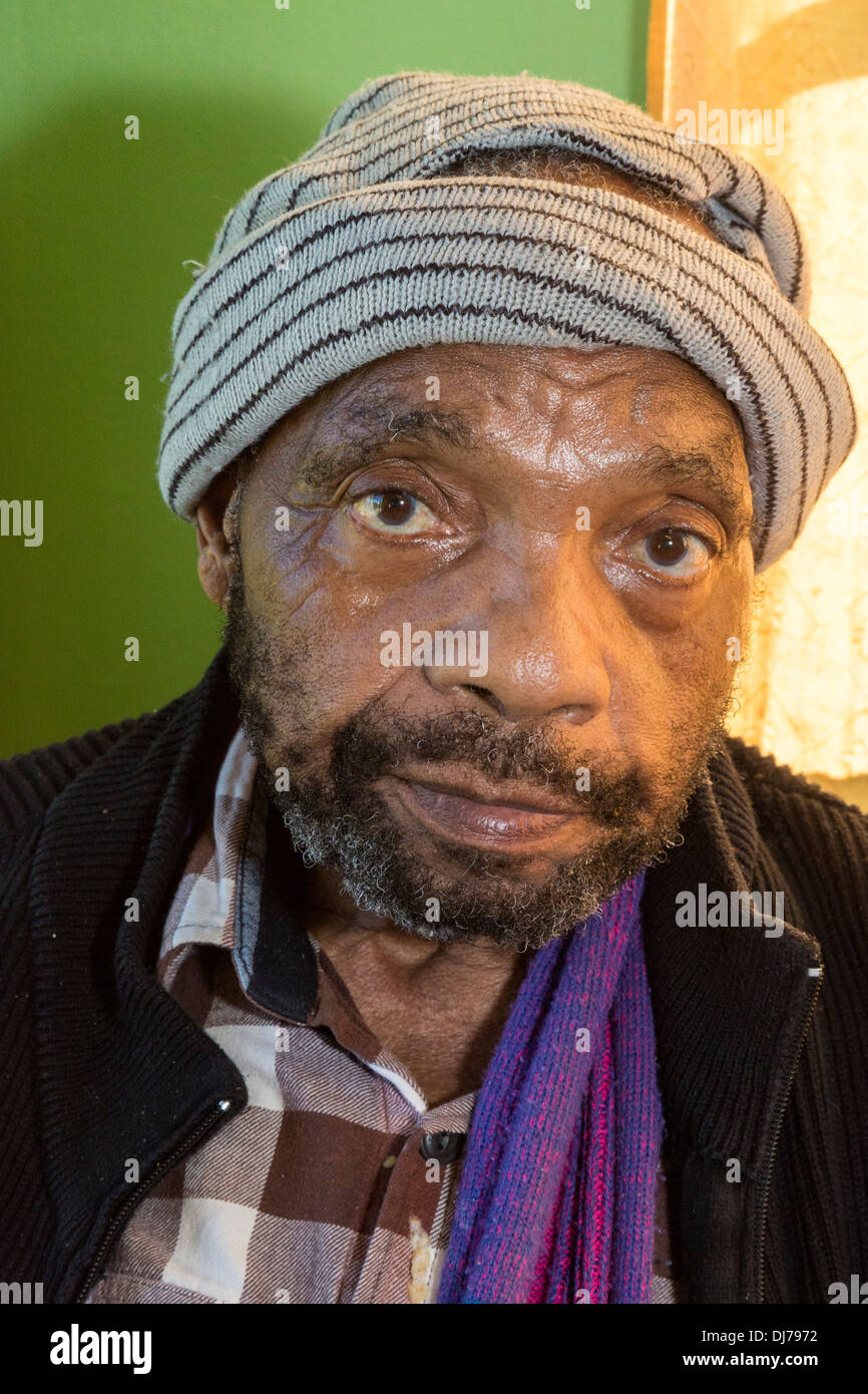 Xhosa old man portrait hi-res stock photography and images - Alamy