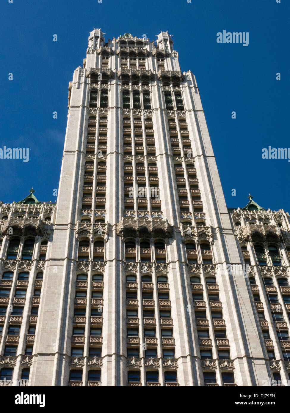 The woolworth tower hi-res stock photography and images - Alamy