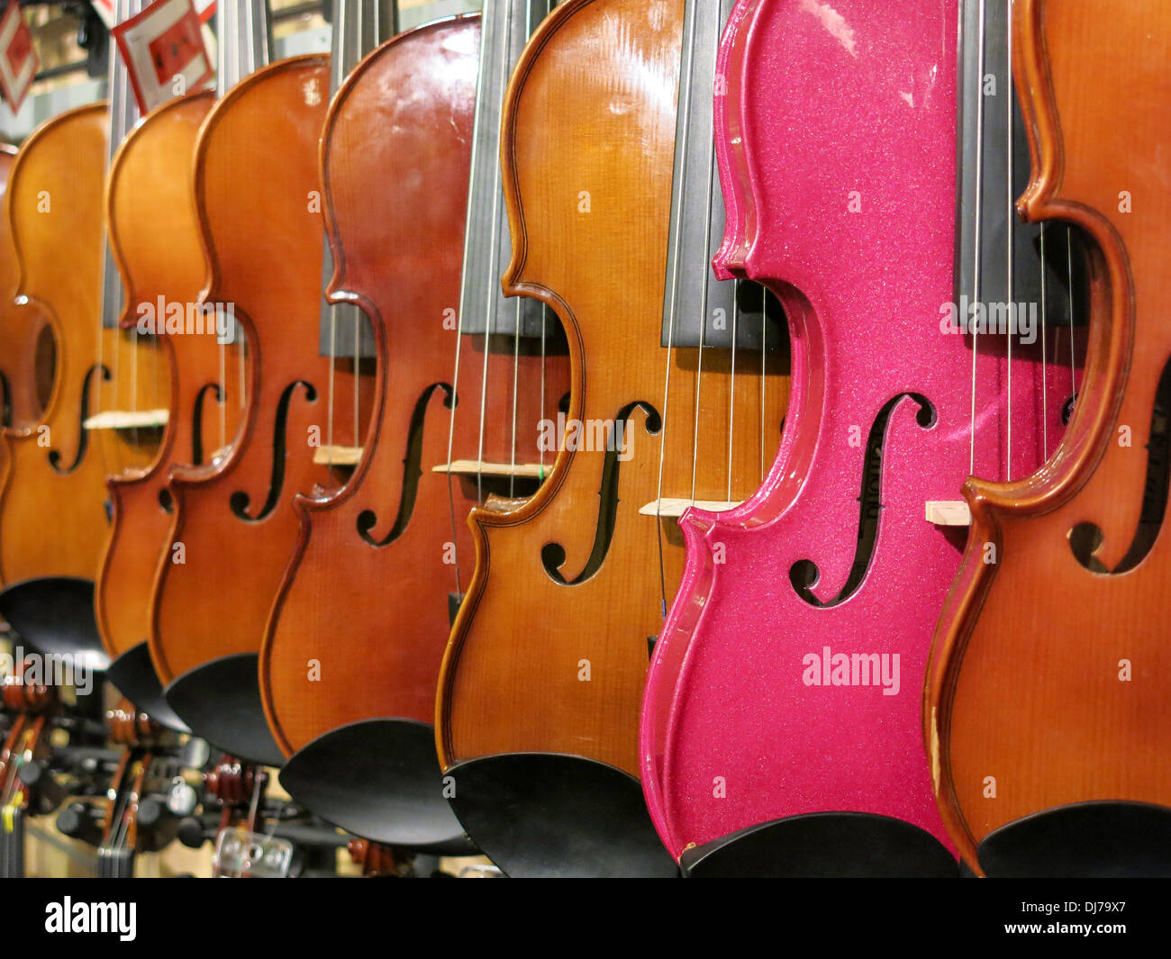 Sam Ash Music New York City Superstore, 333 W.34th Street, NYC Stock ...