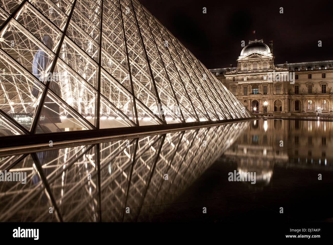 The beautiful Louvre Museum in Paris Stock Photo - Alamy