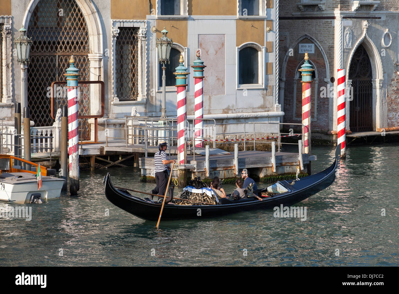Outdoor gondola ride hi-res stock photography and images - Alamy