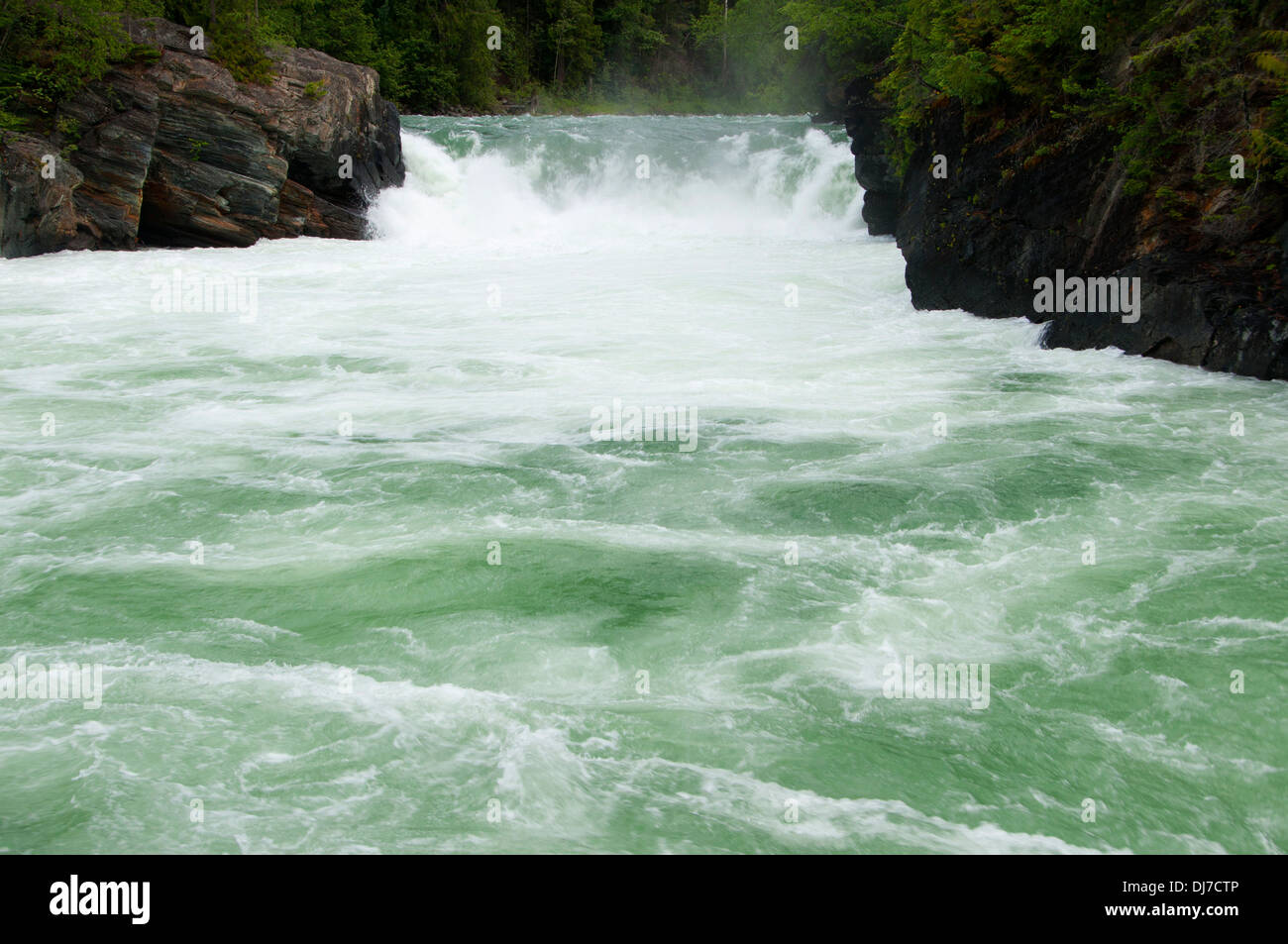 Overlander Falls, Mt Robson Provincial Park, British Columbia, Canada ...