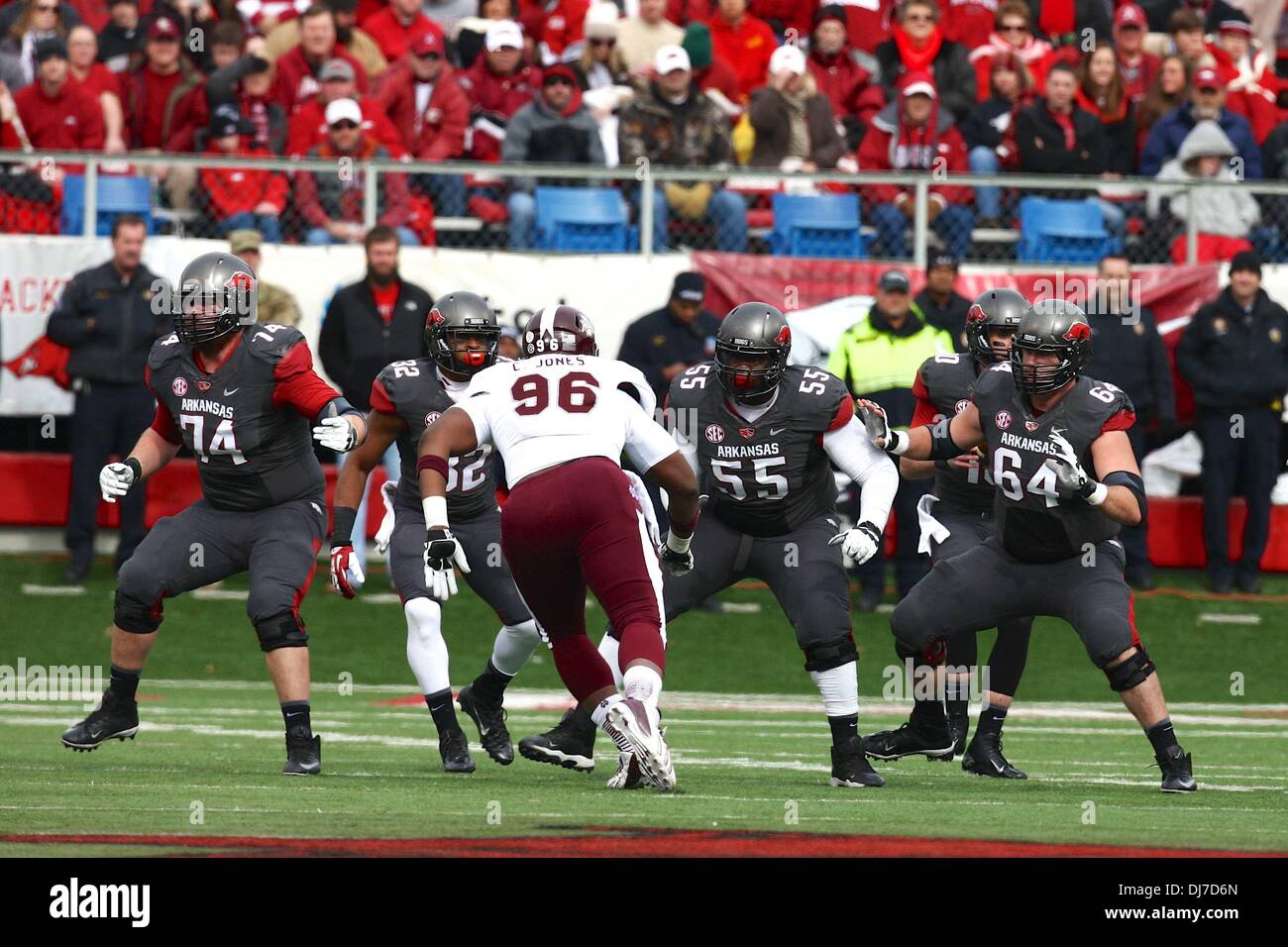Little Rock, Arkansas, USA. 23 Nov 2013. The right side of the Arkansas ...