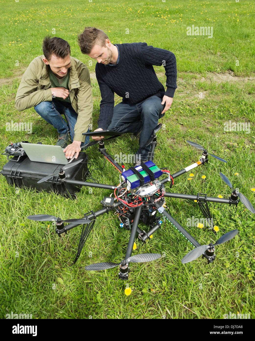 Pilot software hi-res stock photography and images - Alamy