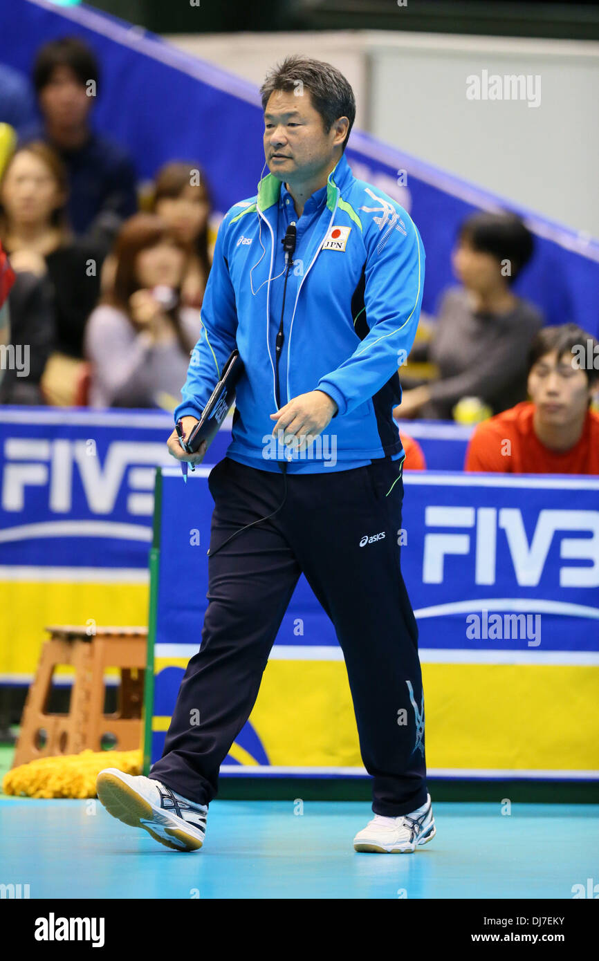 Tokyo Metropolitan Gymnasium, Tokyo, Japan. 22nd Nov, 2013. Gary Sato ...