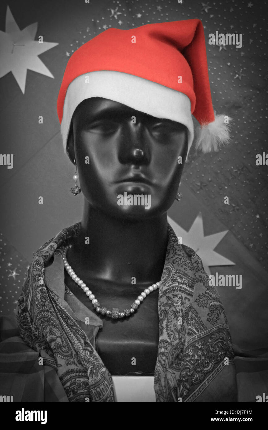 Santa claus mannequin hi-res stock photography and images - Alamy