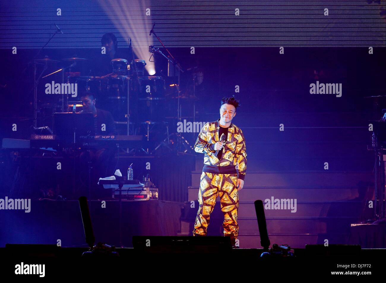 Cantonese singer hi-res stock photography and images - Alamy