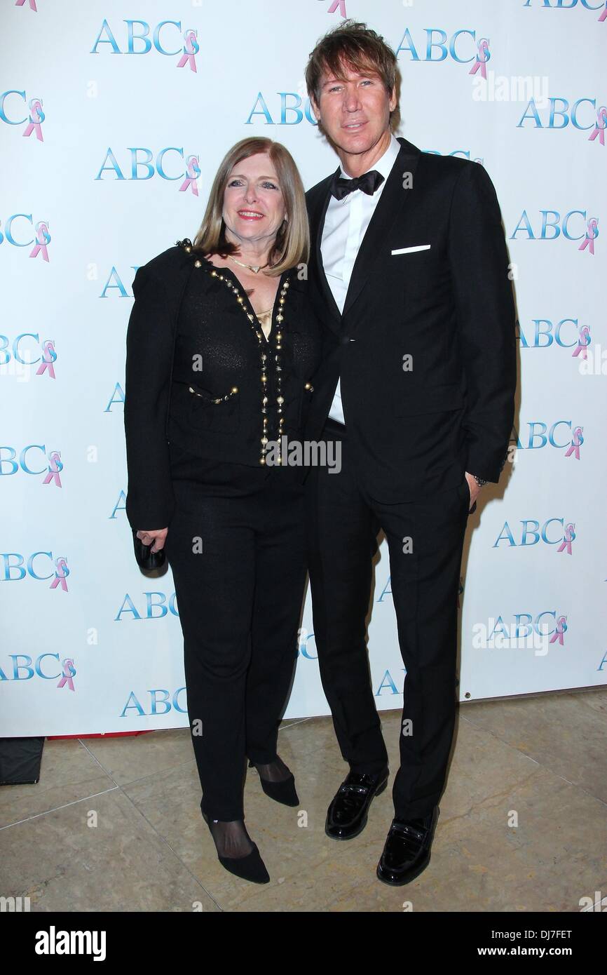 Los Angeles, California, USA. 23rd Nov, 2013. Dr.Lawrence & Judy Piro ...