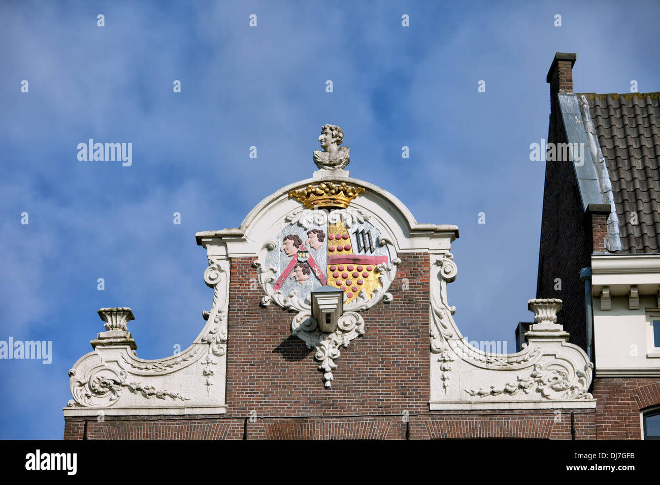Neck gable amsterdam hi-res stock photography and images - Alamy