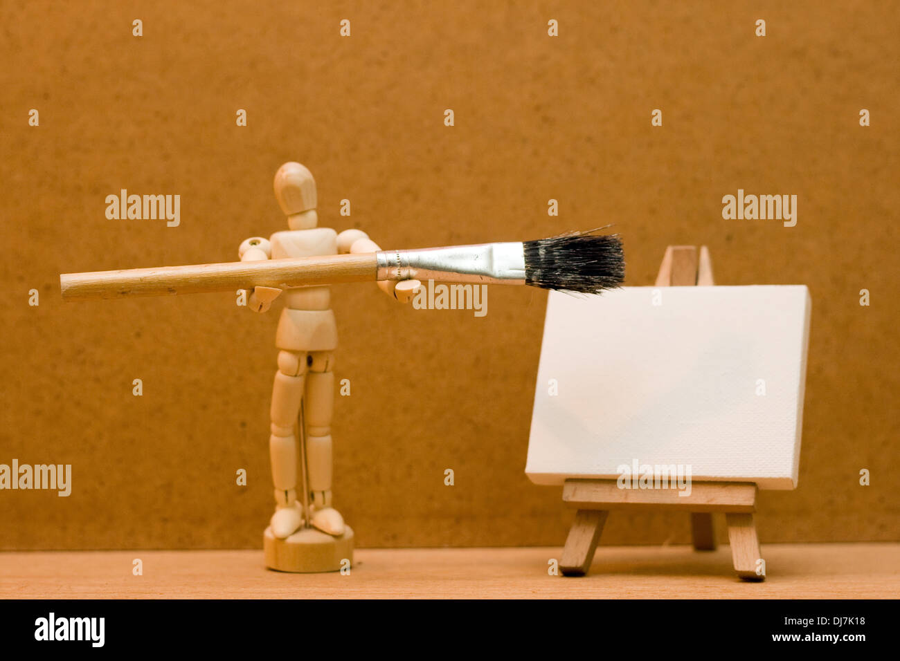 Artist manikin hi-res stock photography and images - Alamy