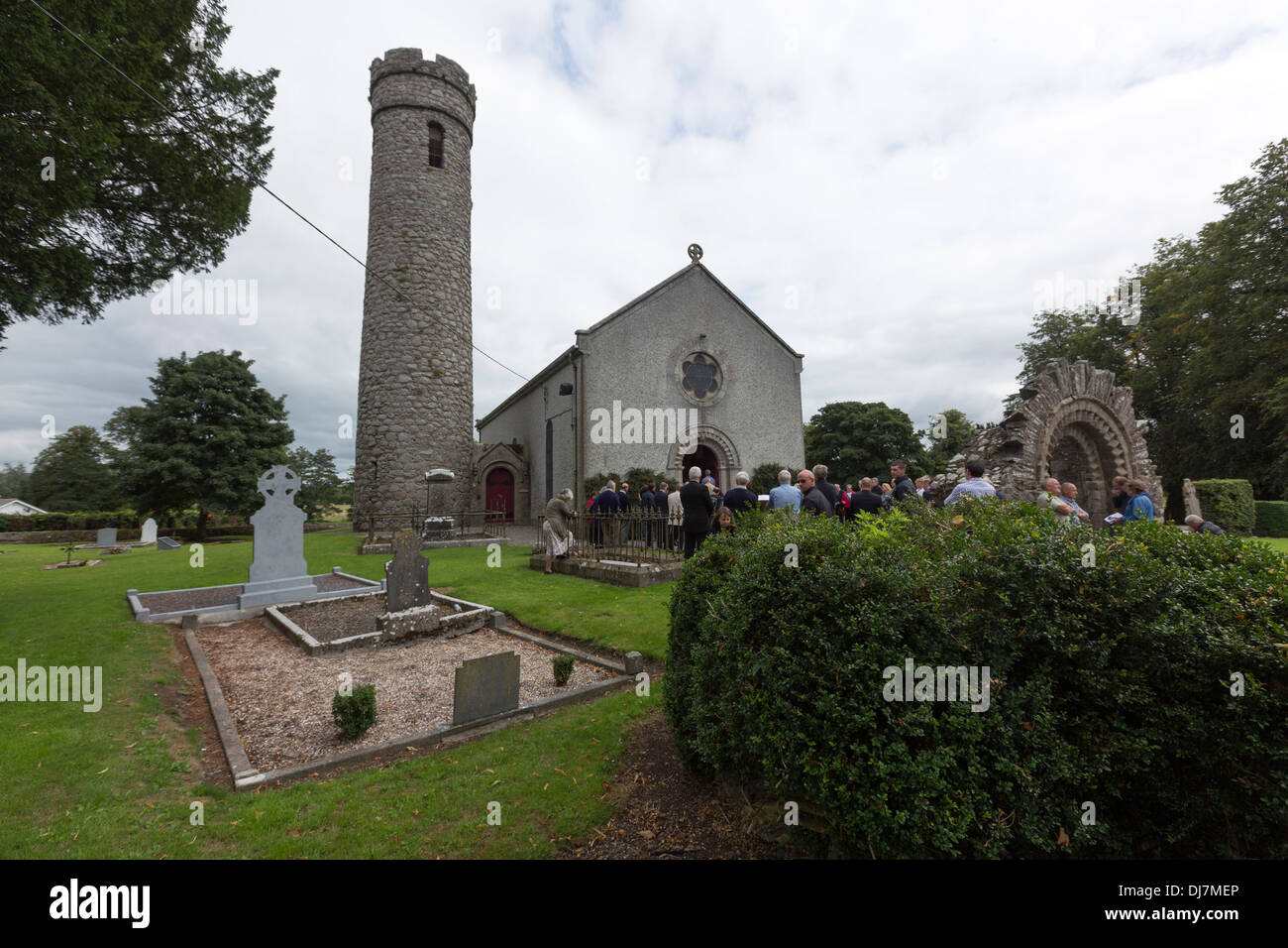 Kildare round tower hi-res stock photography and images - Alamy