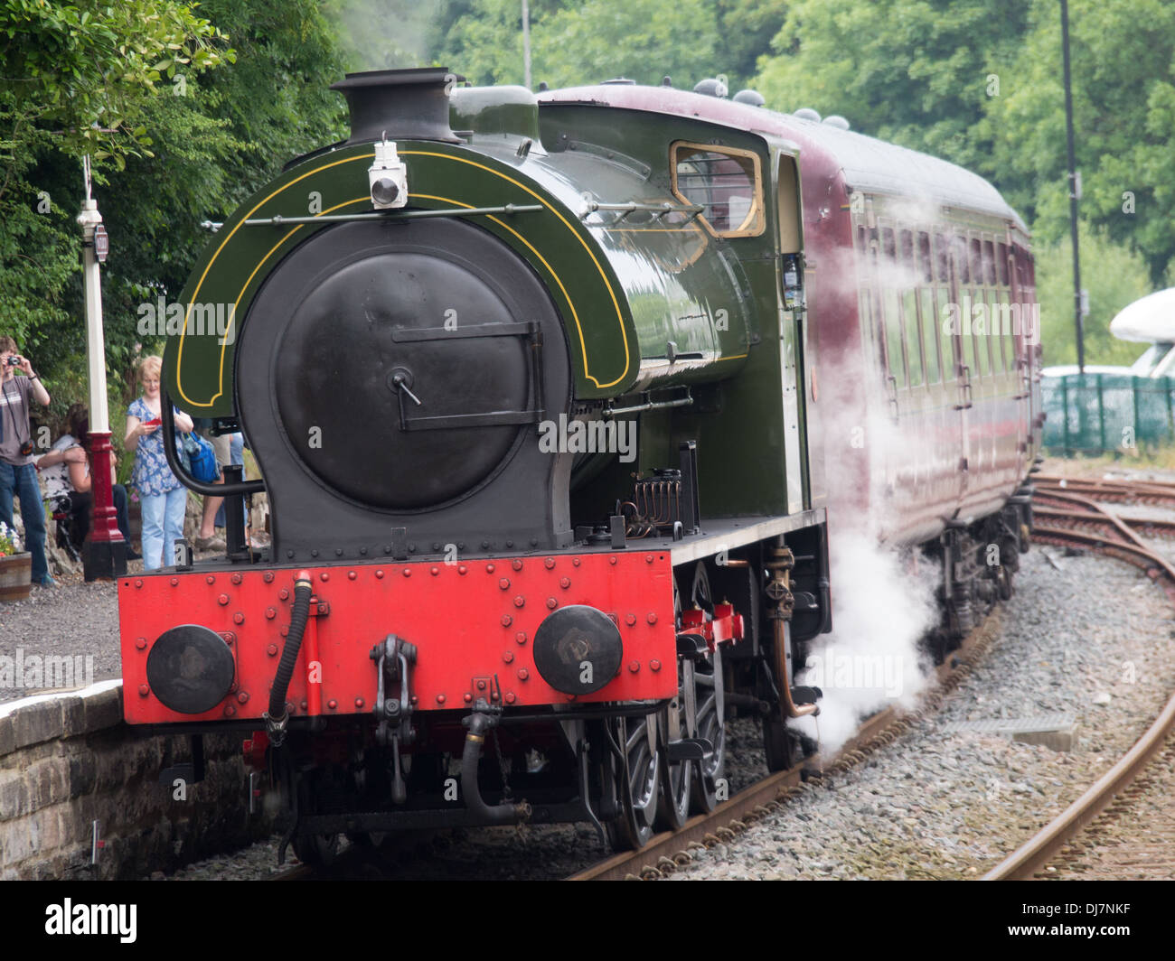 MATLOCK STATION PEAK rail steam train derbyshire Stock Photo - Alamy